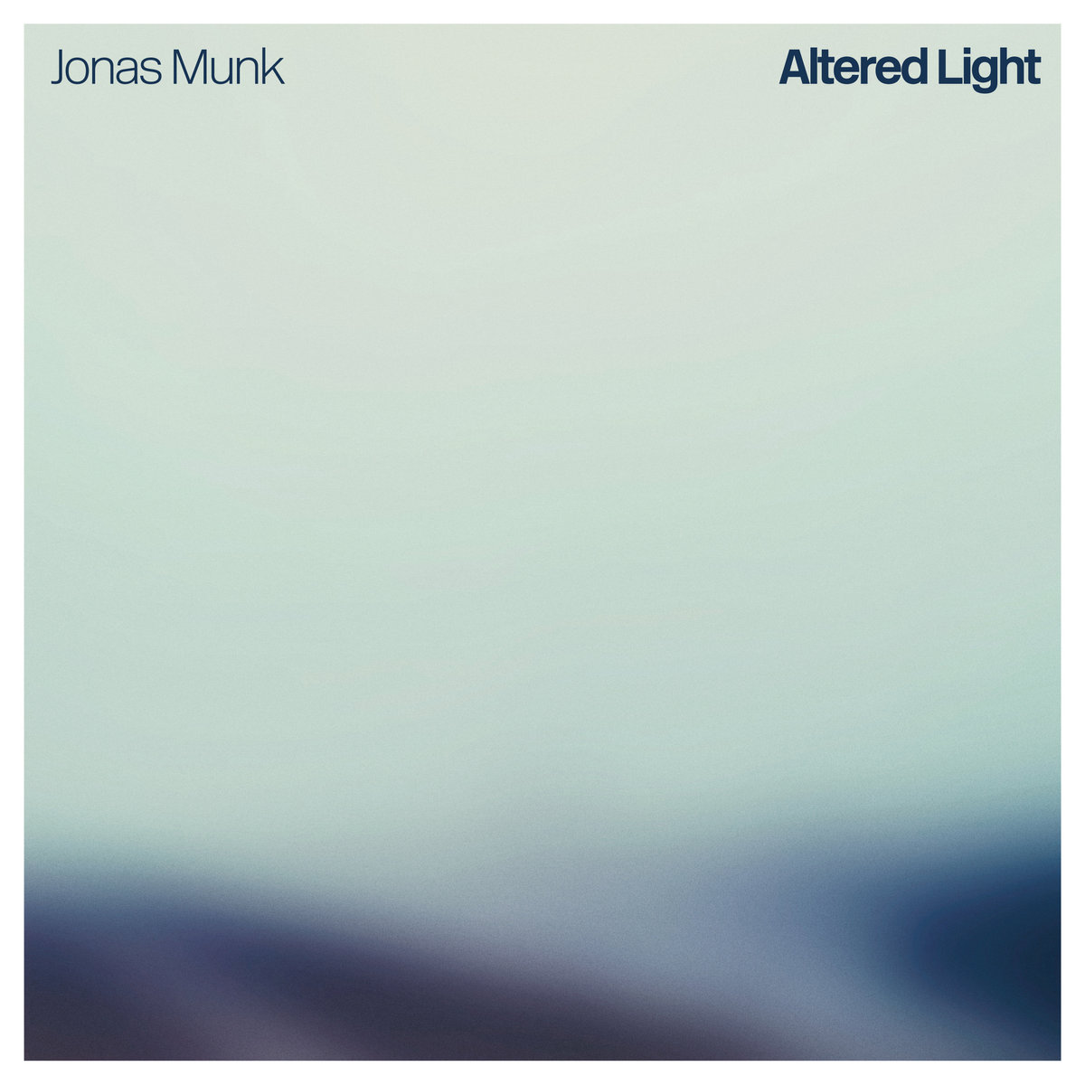 Jonas Munk : Altered Light – Complex Distractions
